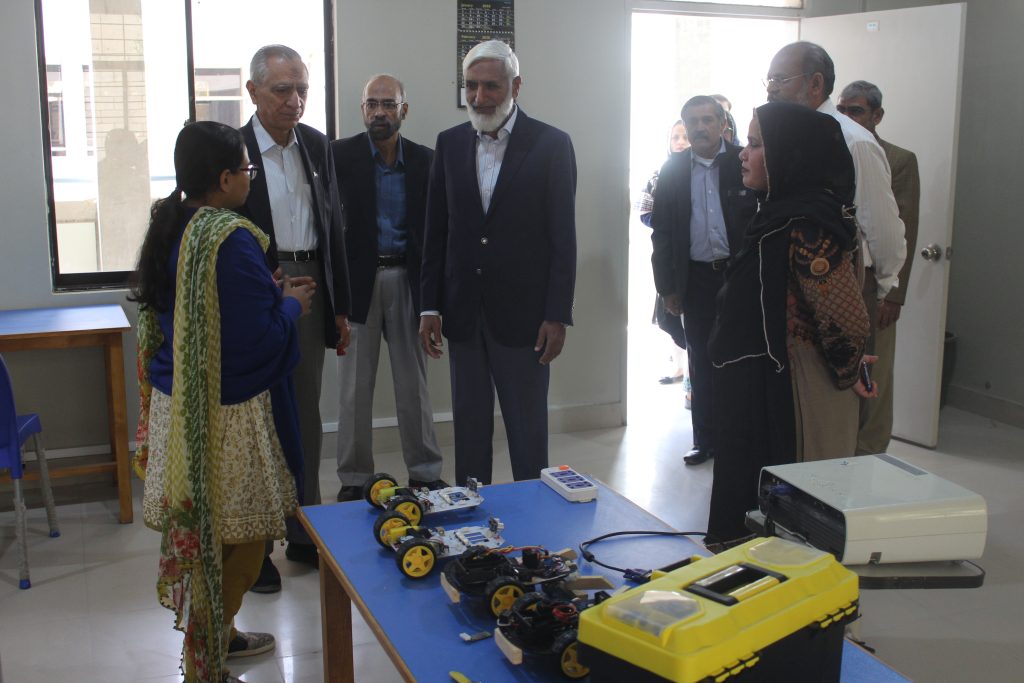 Mr. Muhammad Zakaullah Admiral (R), HI(M), SI(M), TI(M) graced CDSS ...
